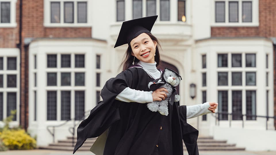 Xu Pan wins Loughborough On The Way competition | Alumni | Loughborough ...