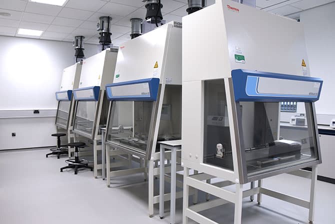 Materials facilities in STEMLab | Department of Materials ...
